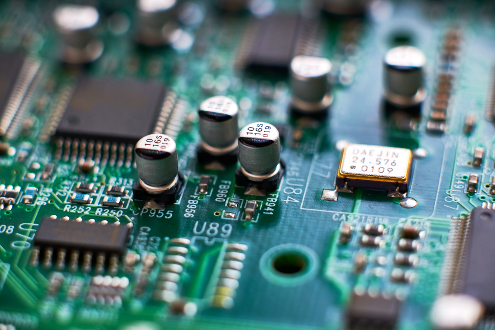 From 4-Layer to 8-Layer: Optimizing SSD PCB Stackups for Speed and ...